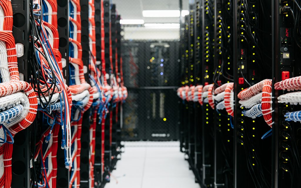 What Is CPU? Cores, Multithreading, & vCPU - Hivelocity Hosting